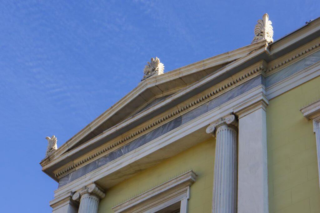 Akrokeramo, Antefixum, was bedeuten die verzierten Dachziegel?