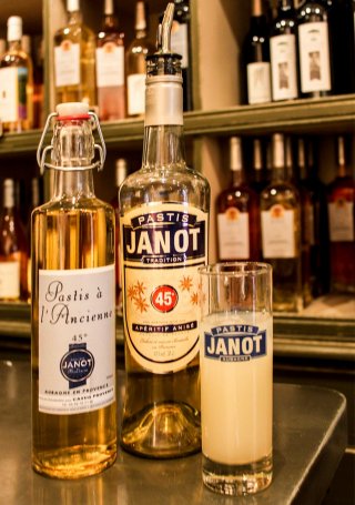 Pastis, Tipps und was Sie über das Kultgetränk wissen sollten