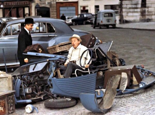 Legendäre Autos aus französischen Filmen mit Louis de Funès